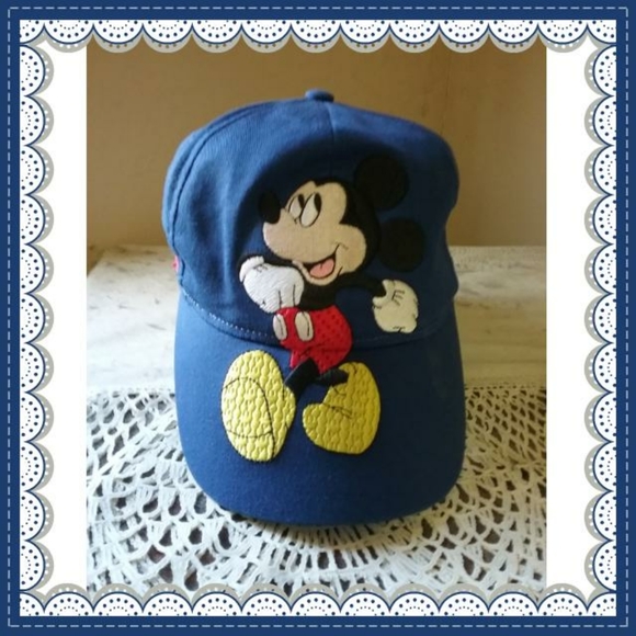 Disney | Accessories | Disneyland Resort Mickey Mouse Cap | Poshmark